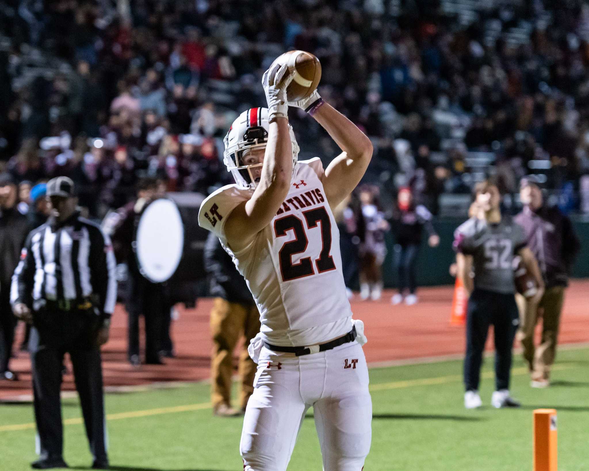 Third quarter crucial to Lake Travis in playoff football win