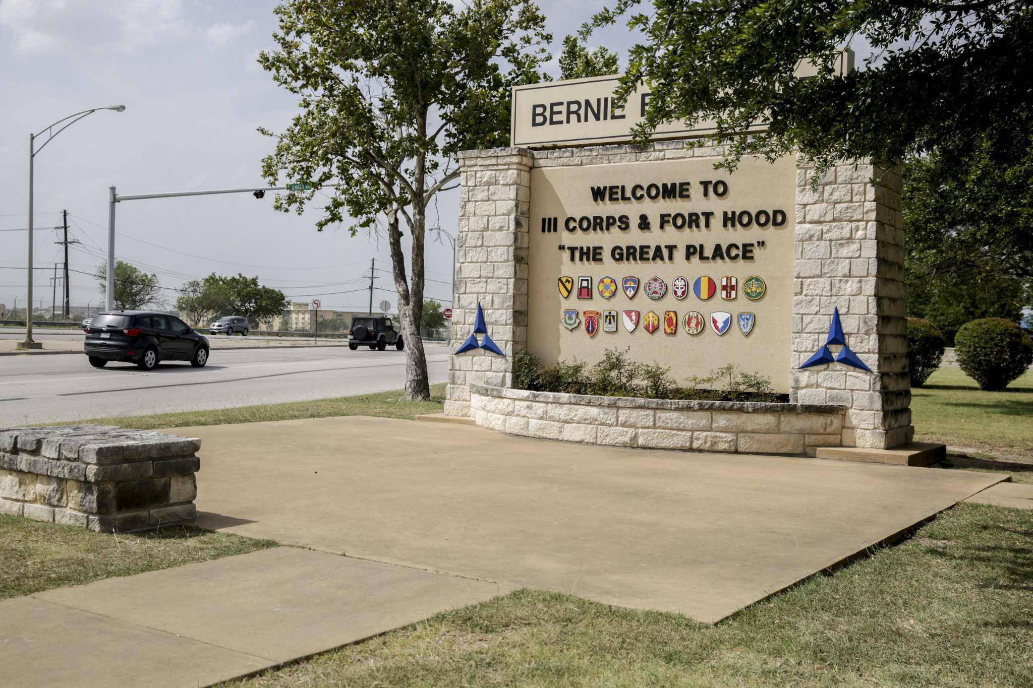 Fort Hood's Army investigators lacked experience to handle post's ...