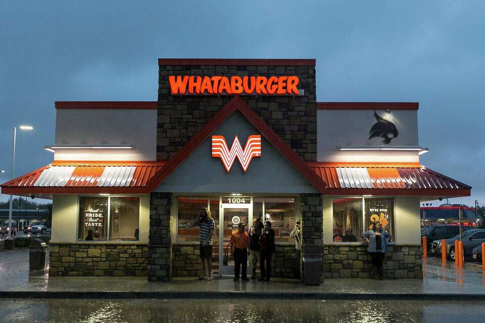 Whataburger closes 8 restaurants, but dozens more to open in 2026