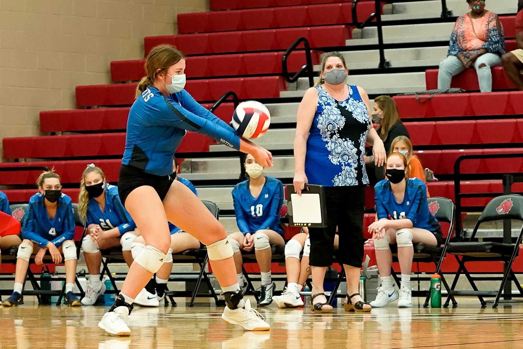 McCallum volleyball ventures outside of district, sweeps Weiss