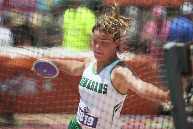 Valerie Hunt, Sophia Bush find common ground in track, life in America