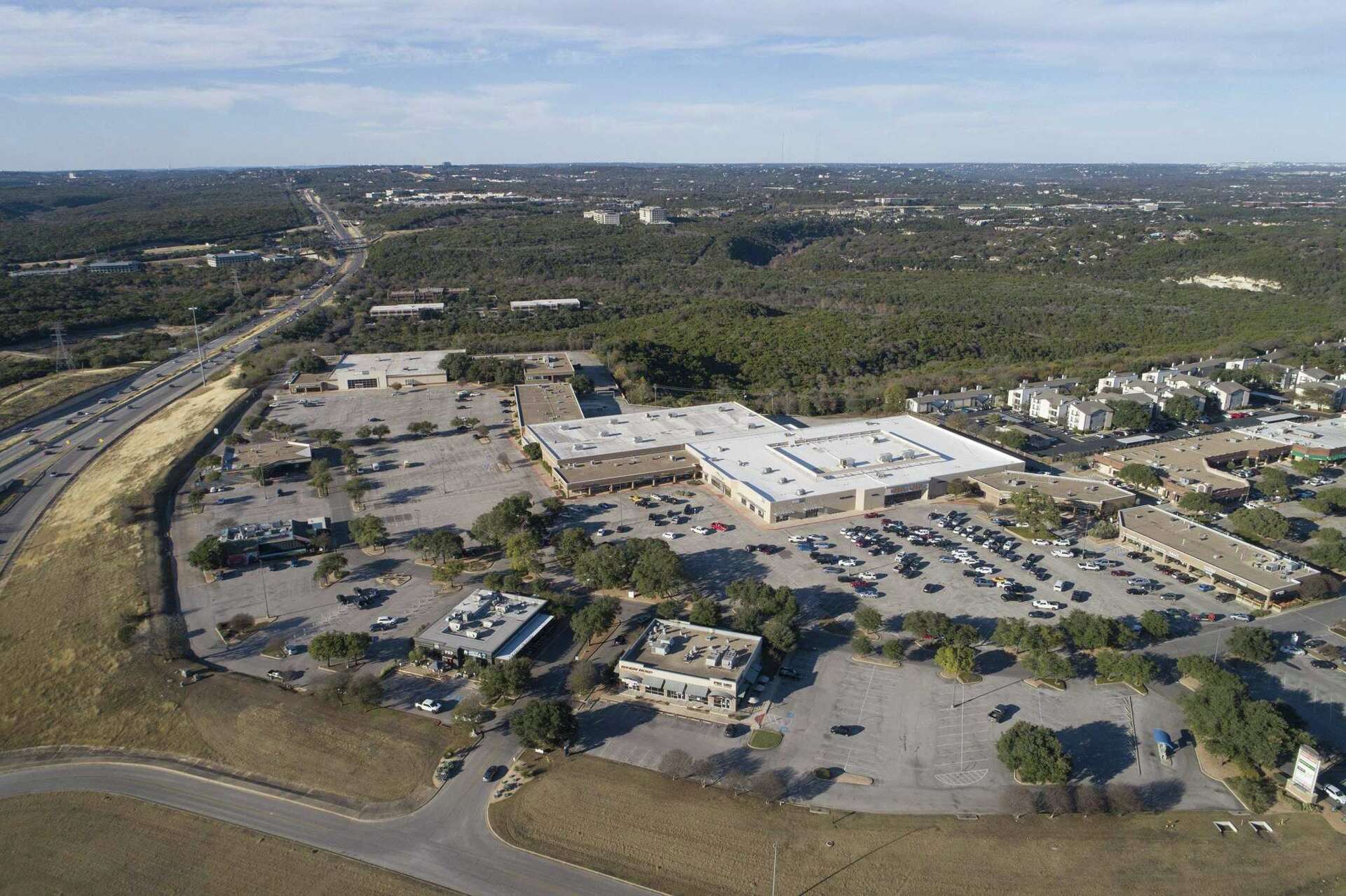 $1 billion project proposed for Brodie Oaks retail center in Austin