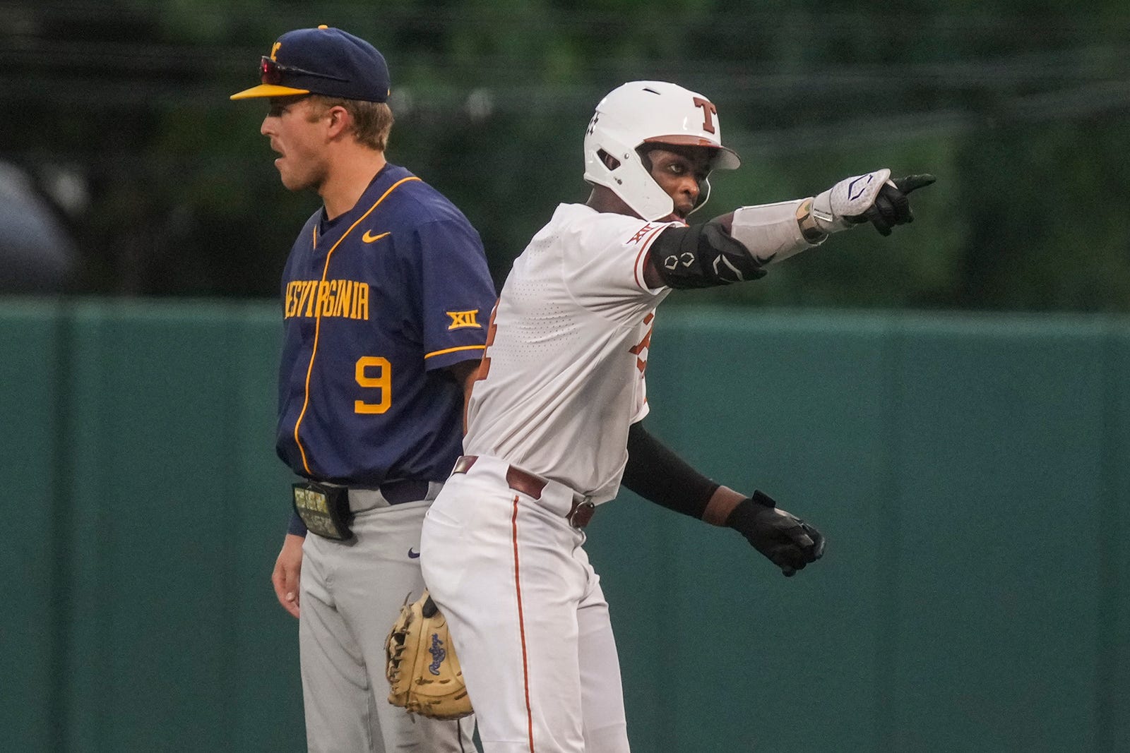 Texas to play for Big 12 baseball title after beating West Virginia