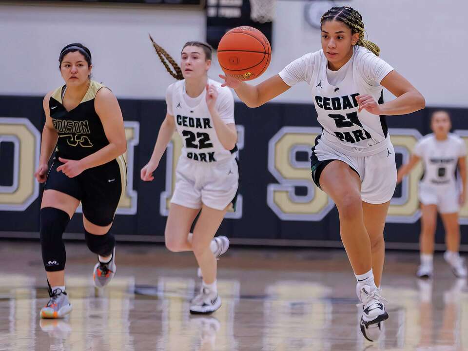 High school basketball: No. 1 Cedar Park girls advance to round 3