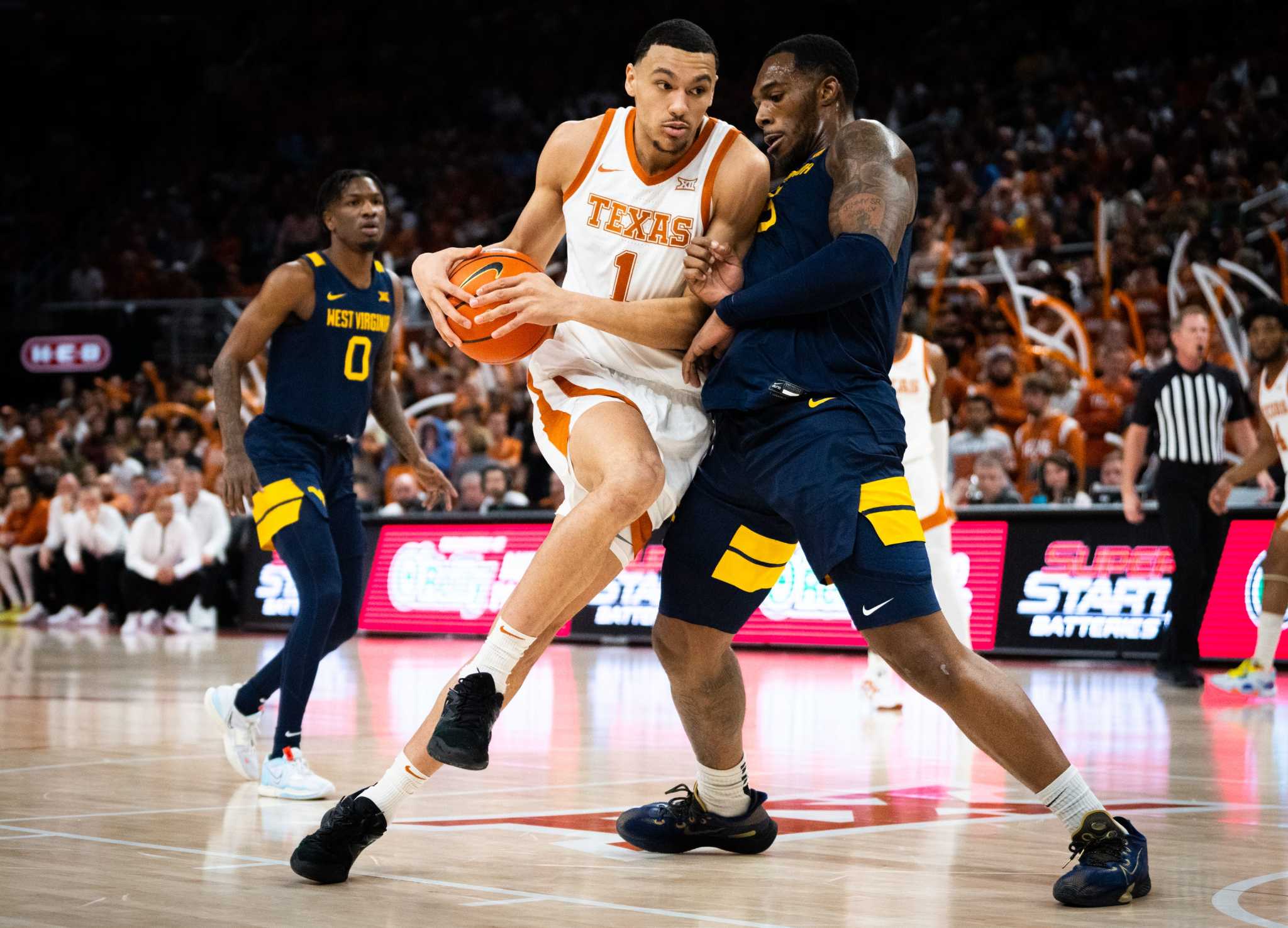 Texas men's basketball ready to show off new look despite injuries,