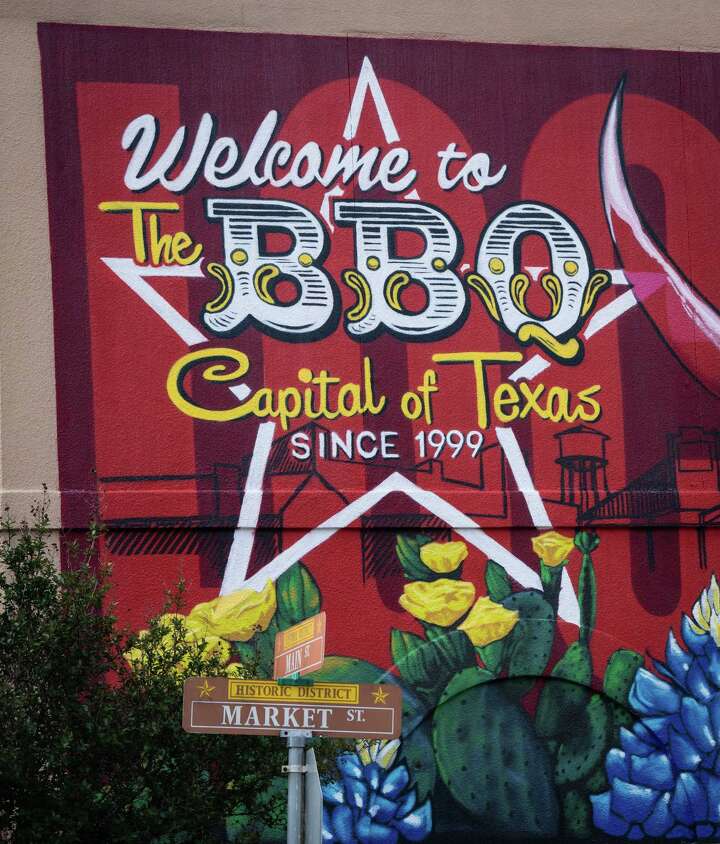 Women-owned Barbs B Q is opening in Lockhart in May