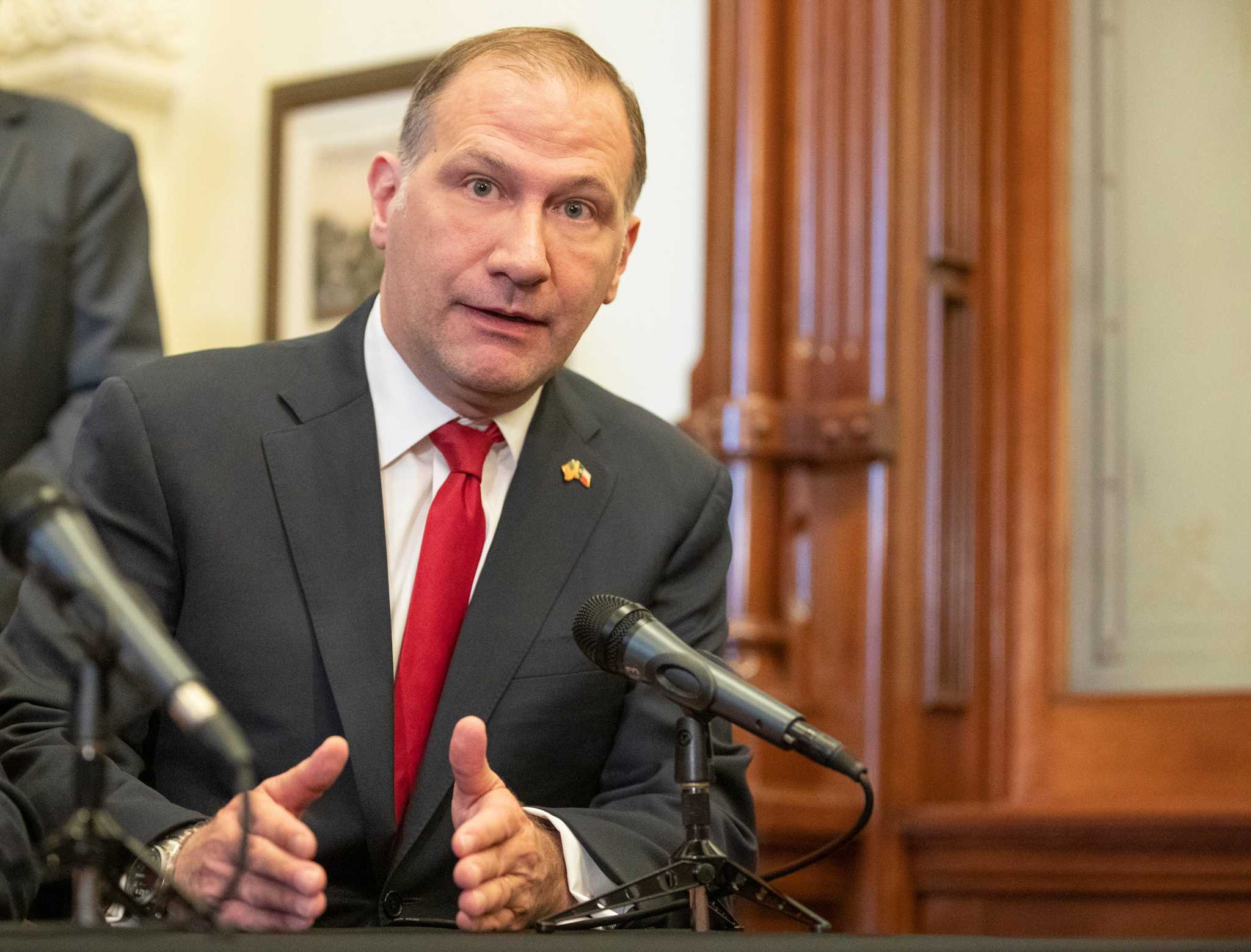 Charles Schwertner: What we know about arrest, texting incident