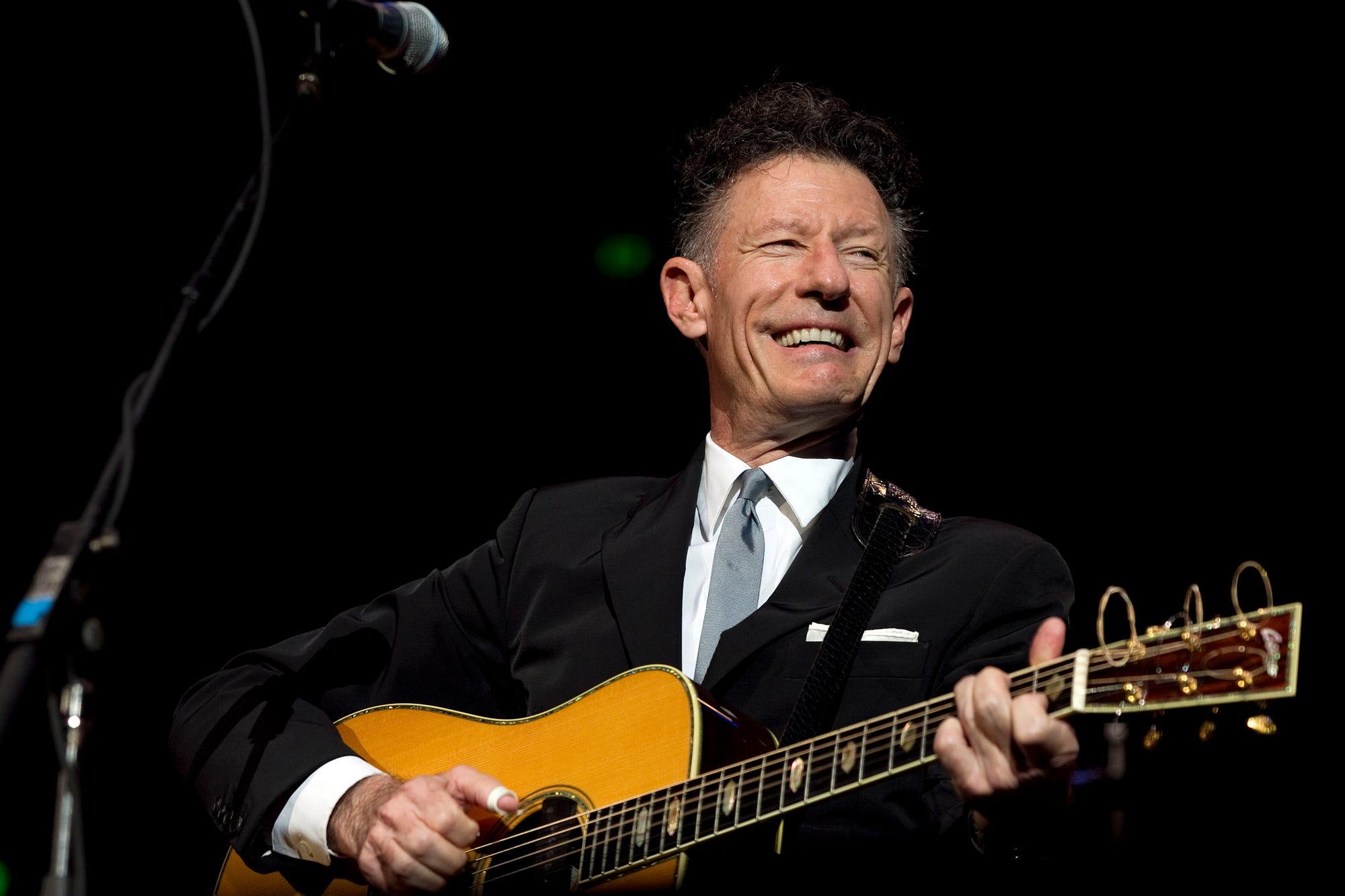 Live music in Austin: Lyle Lovett, Robert Earl Keen, Kid Cudi, more