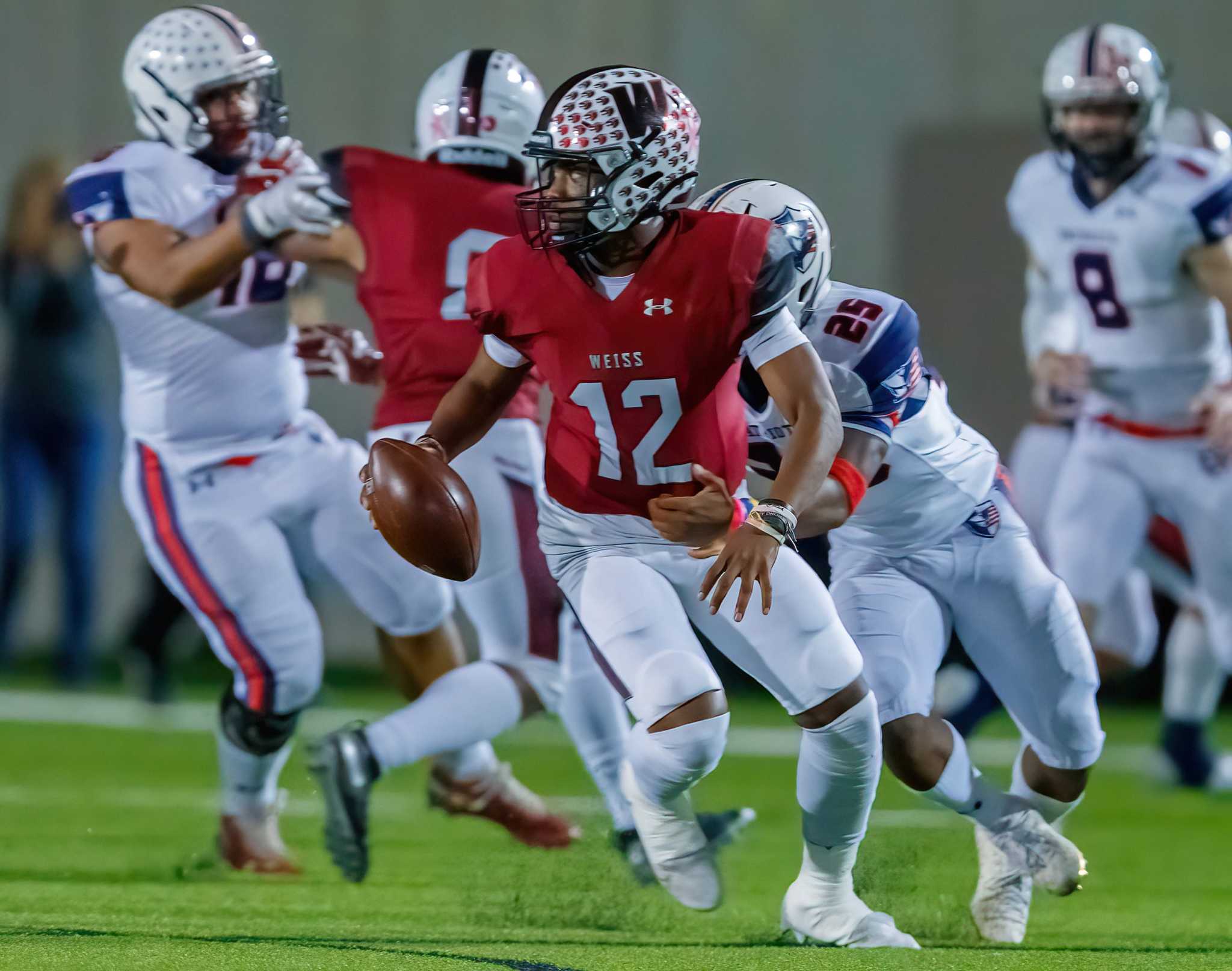 Central Texas high school football: Weiss defeats SA Veterans Memorial