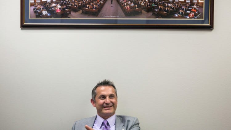 Freshman of the year: Rep. Tom Oliverson’s nuanced take on the special ...