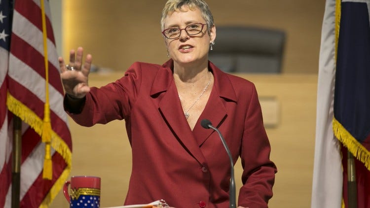 How hard do Travis judges work? County is collecting data