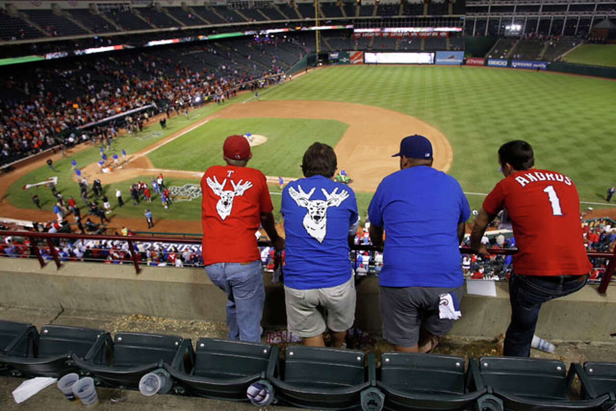 Rangers fall to Giants in the 2010 World Series
