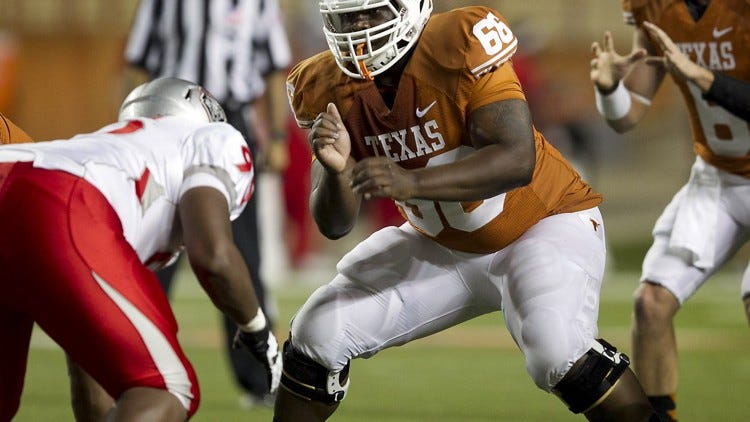 Texas offensive line’s progress perks up coach Joe Wickline