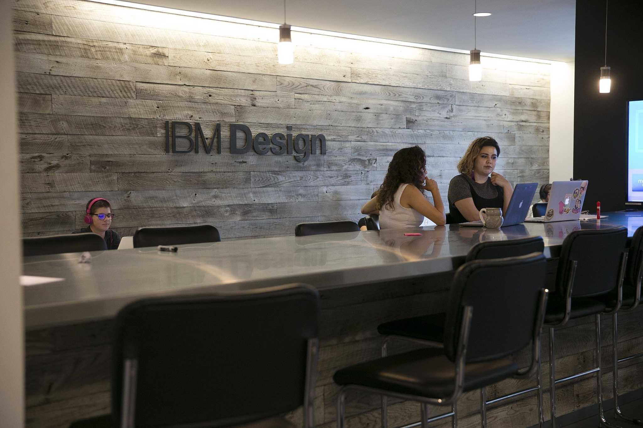 IBM laid off up to 100,000 workers, Austin man's lawsuit claims