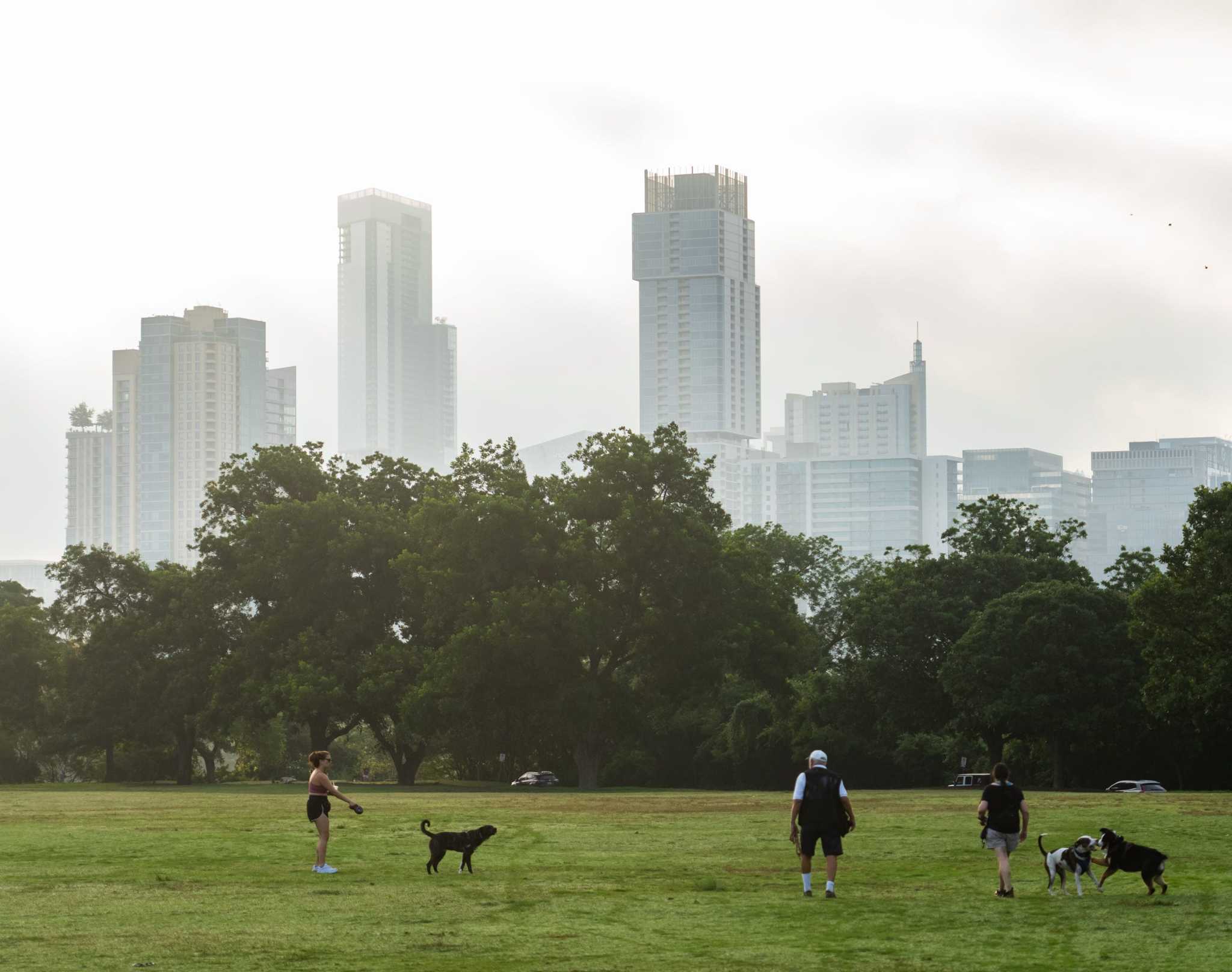 Austin bans outdoor fires due to dangerous fire conditions in Texas