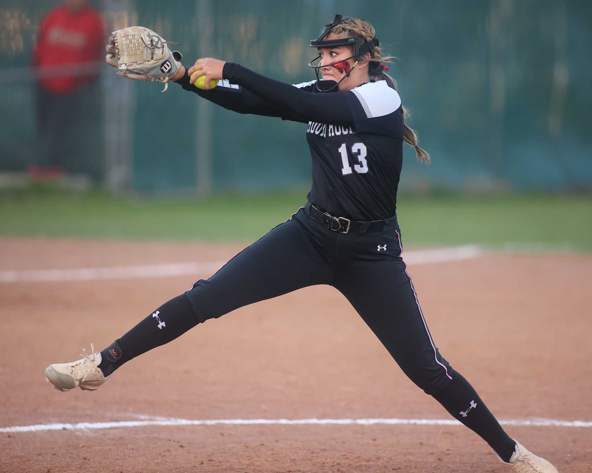 Round Rock softball beats Vista Ridge
