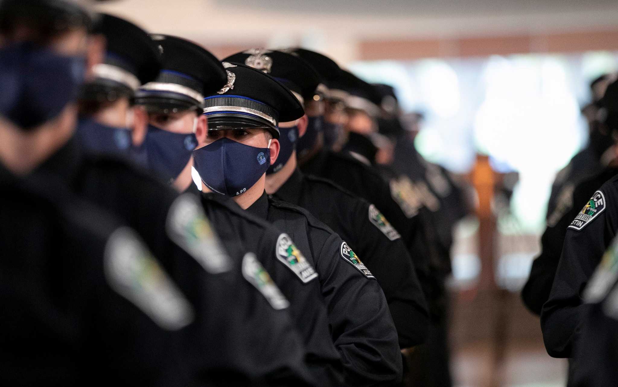 Reports question treatment of Black cadets at Austin police academy