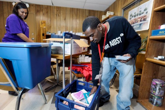 Southeast Texas AIDS conference looks at treatments, advances