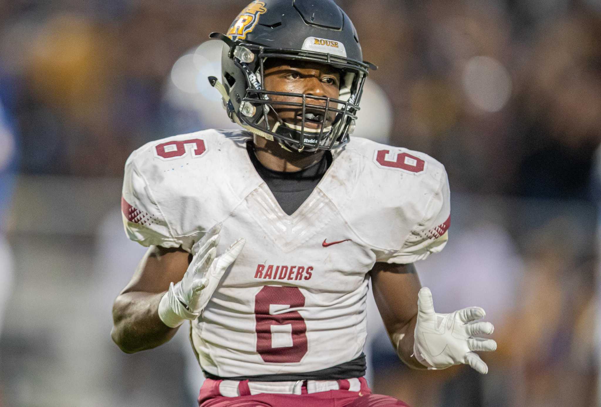 Faces off the Field: Troy Oliver, junior WR/KR, Rouse