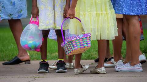 What’s open on Easter 2026? Stores, banks, USPS hours