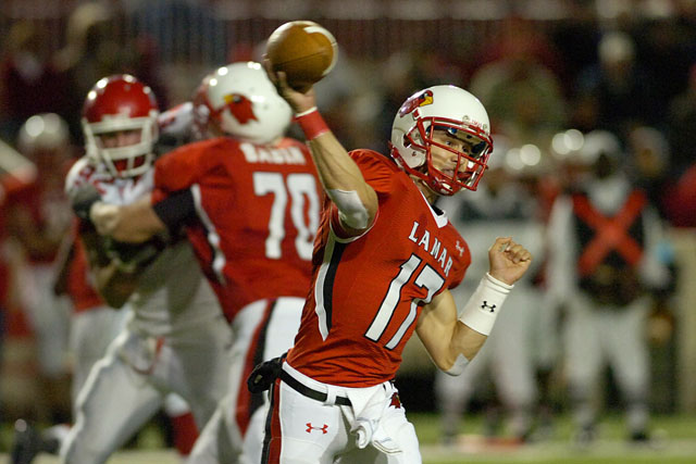 Lamar ends losing streak