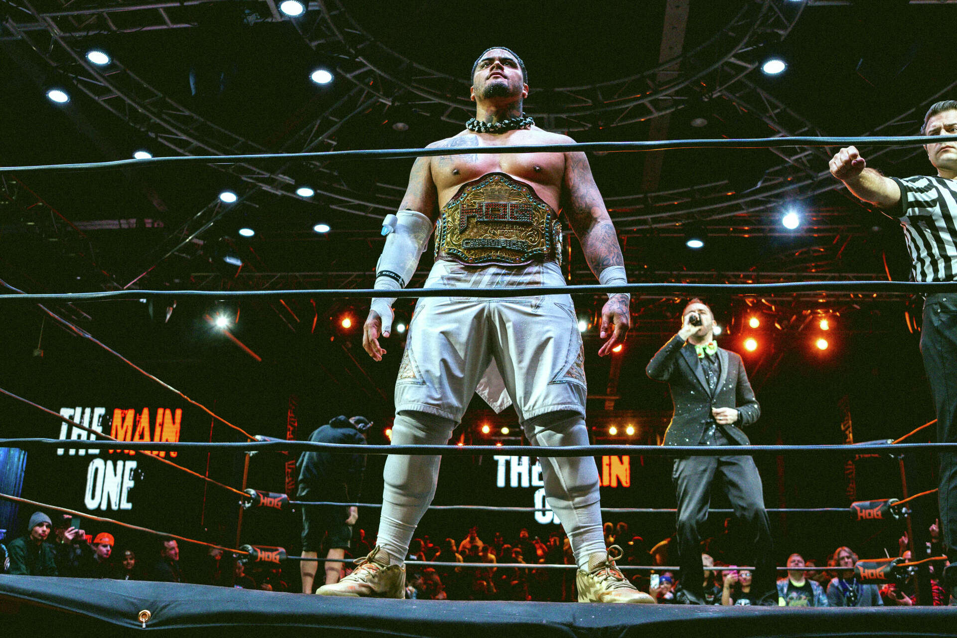 Houstonian in famous Samoan wrestling family eyes mega-stardom