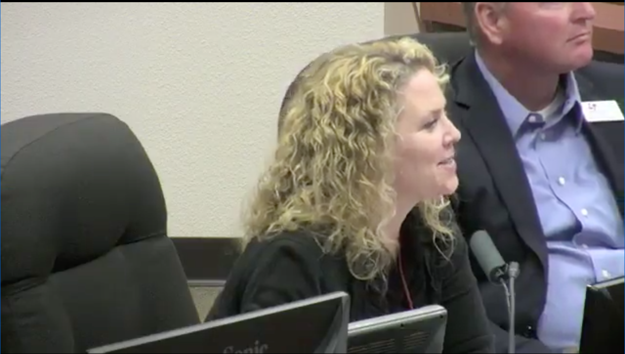 Lake Travis schools board discusses upcoming curriculum review
