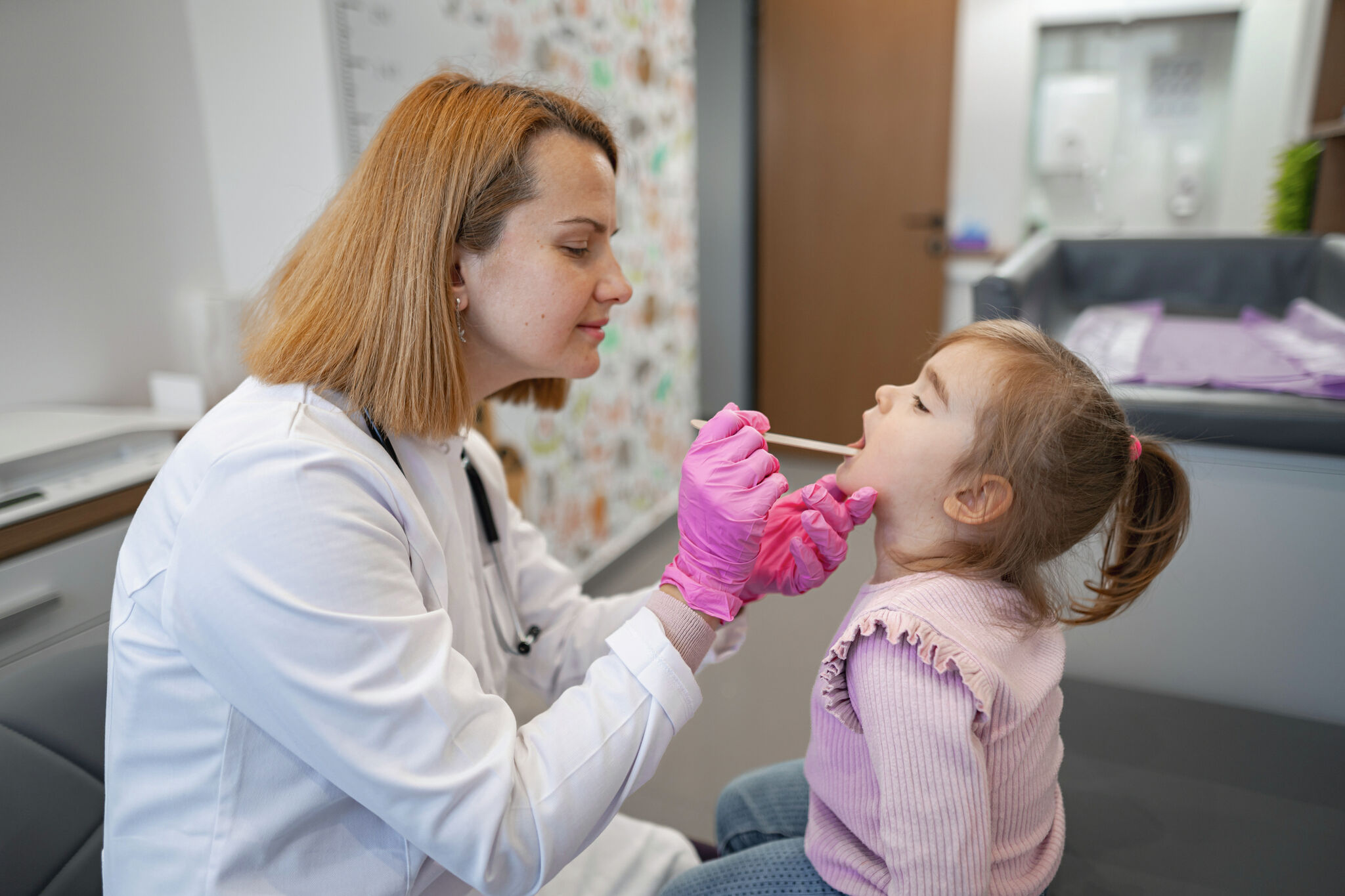 Tonsil removal in children: Signs your child may need surgery