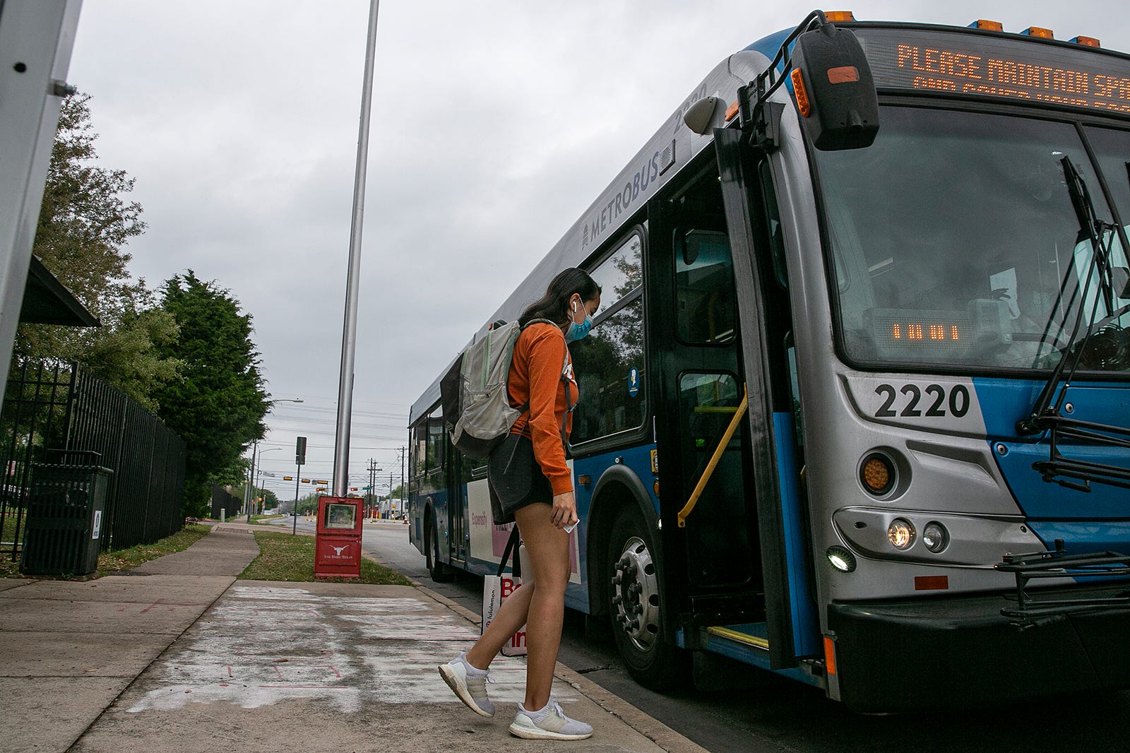 UT Austin students living in Riverside demand better bus service