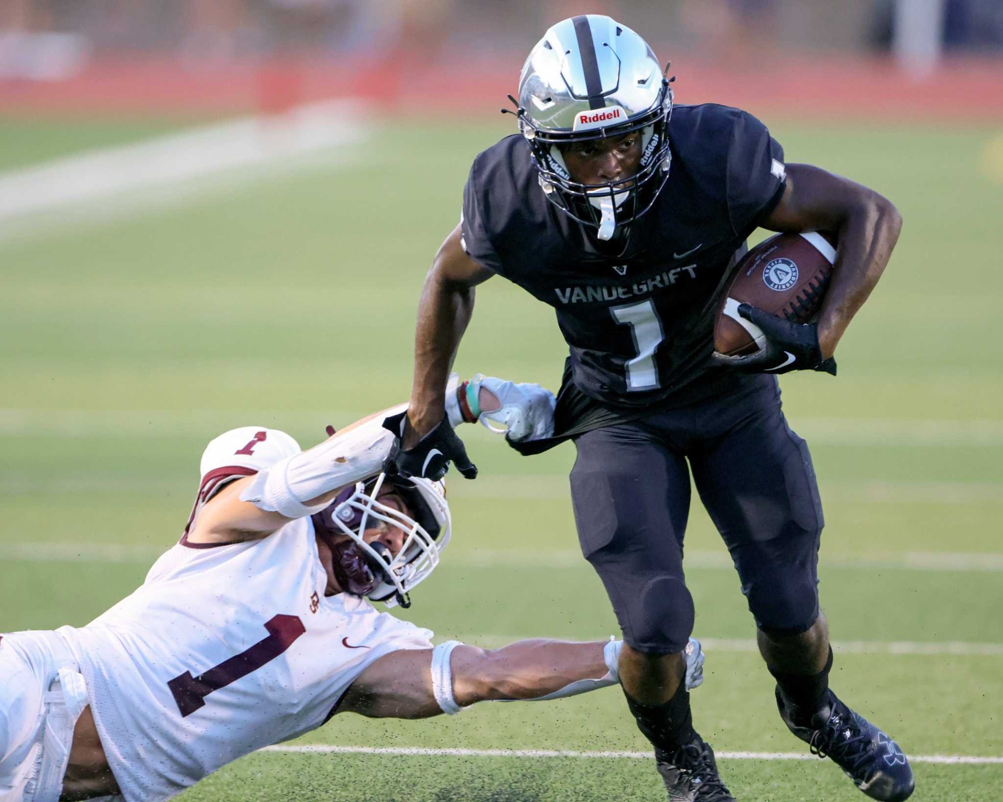 Players, games to watch, predictions for Austin high school football