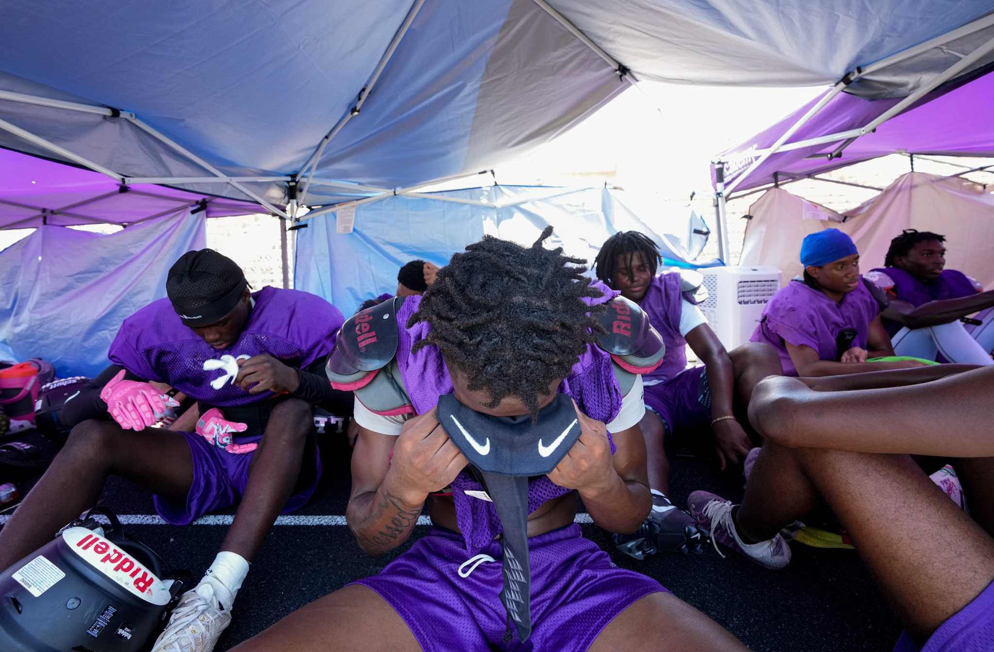 Extreme heat challenges LBJ football team