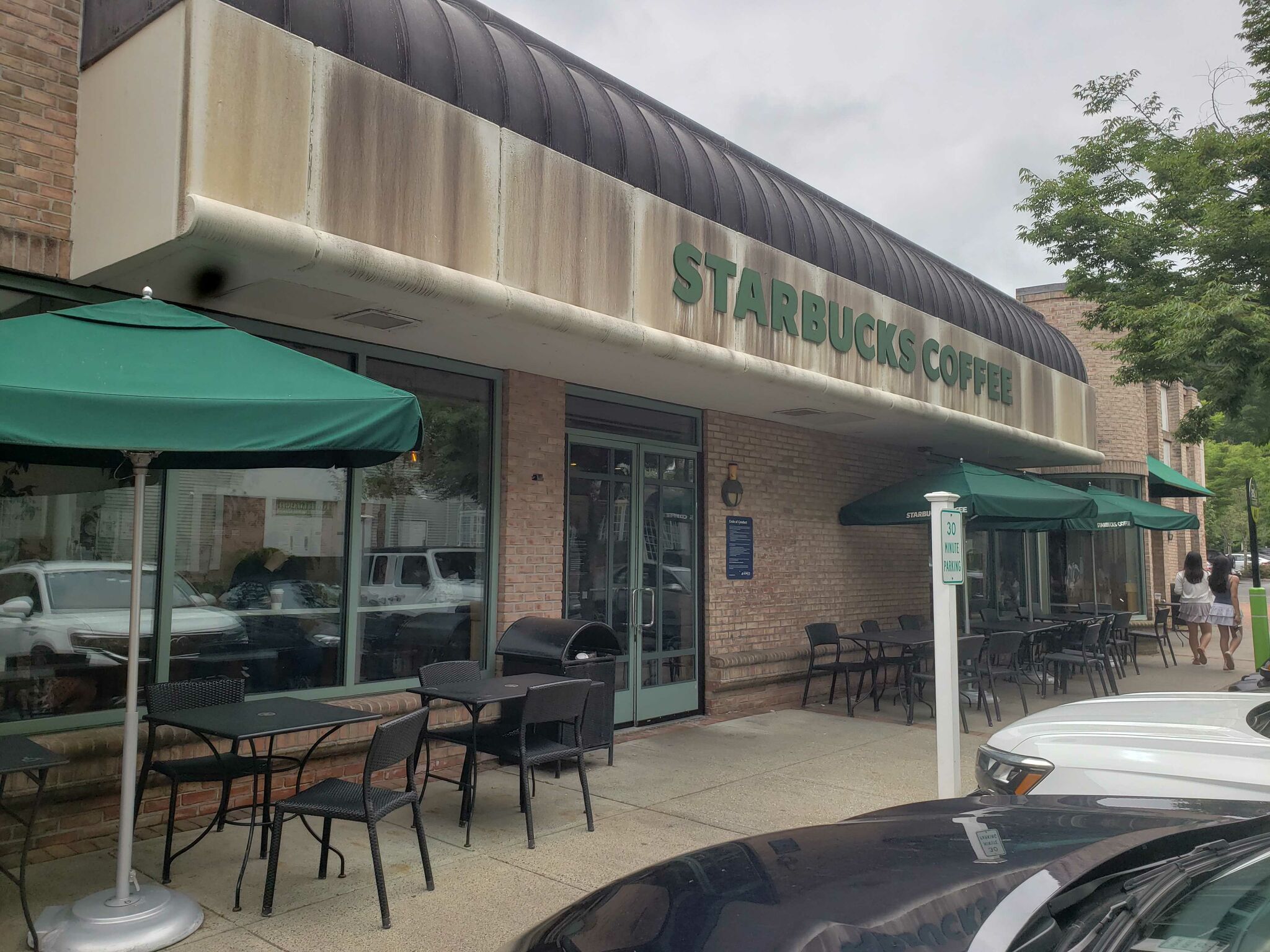 Wilton OKs plan to move Starbucks to new spot on River Road