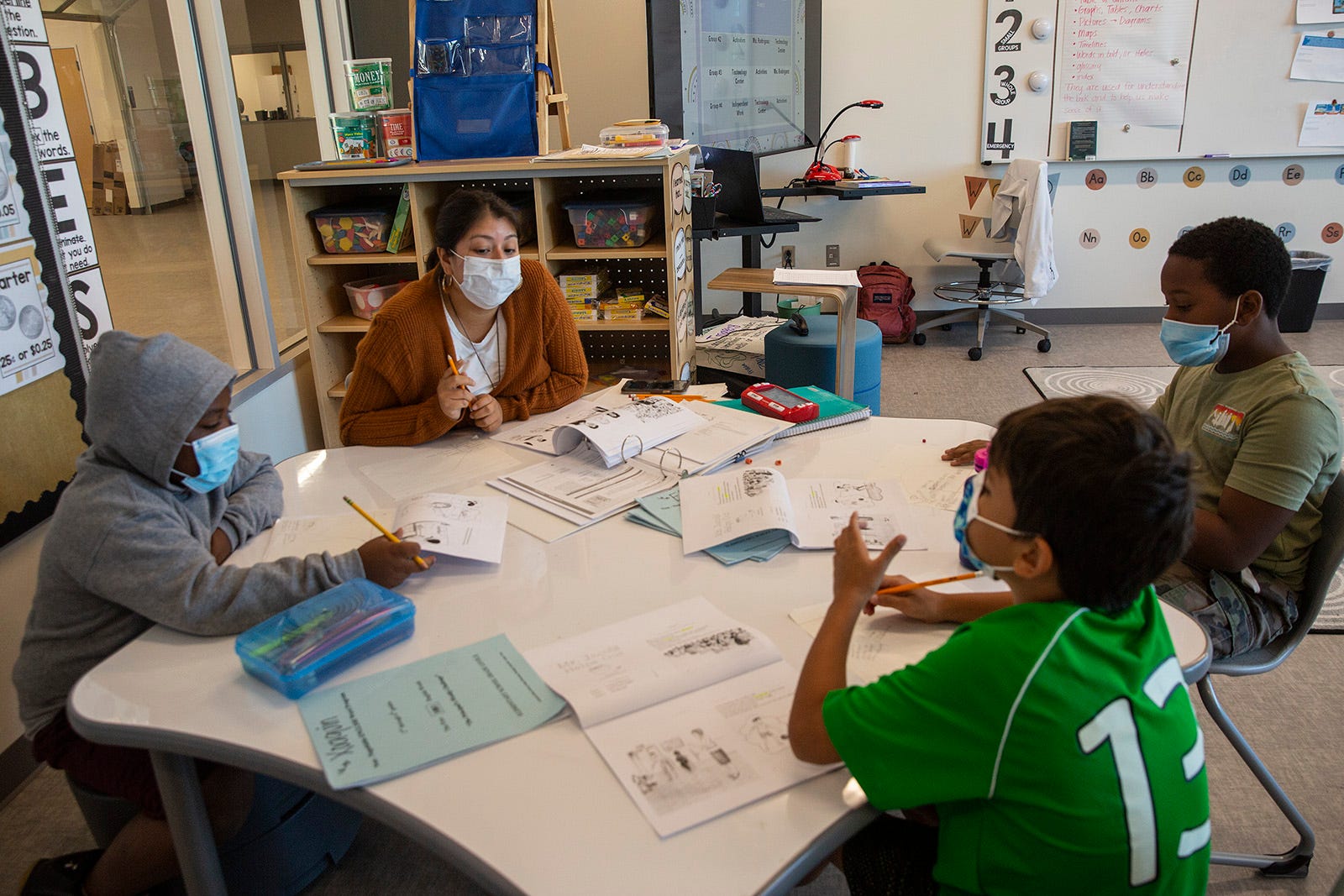 Austin ISD proposes giving teachers, students two spring Fridays off