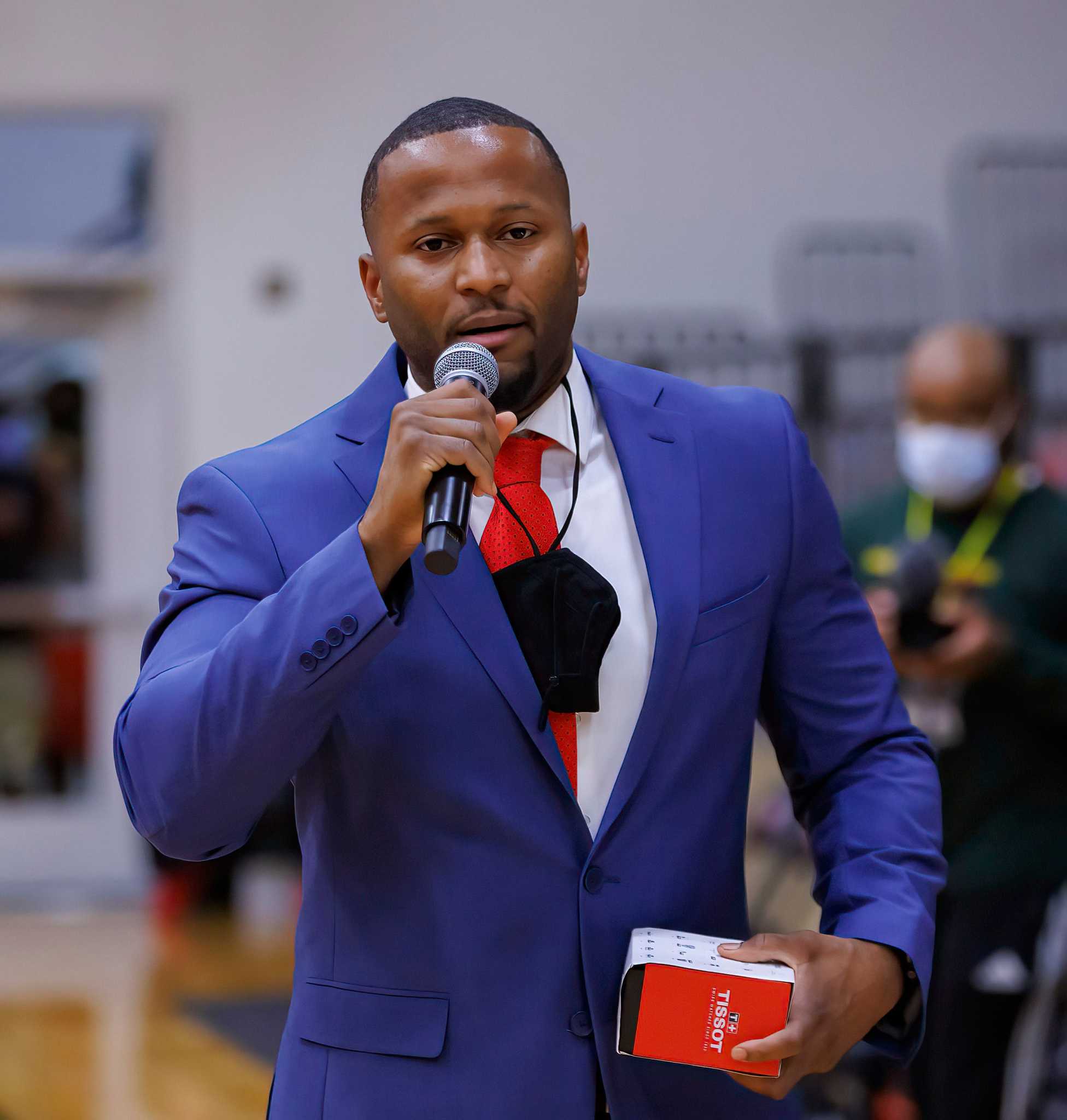 Anthony Swain becomes Manor's full-time athletic director