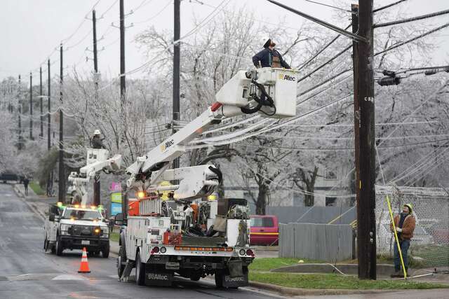 Austin Energy unveils $735M 10-year grid resiliency plan