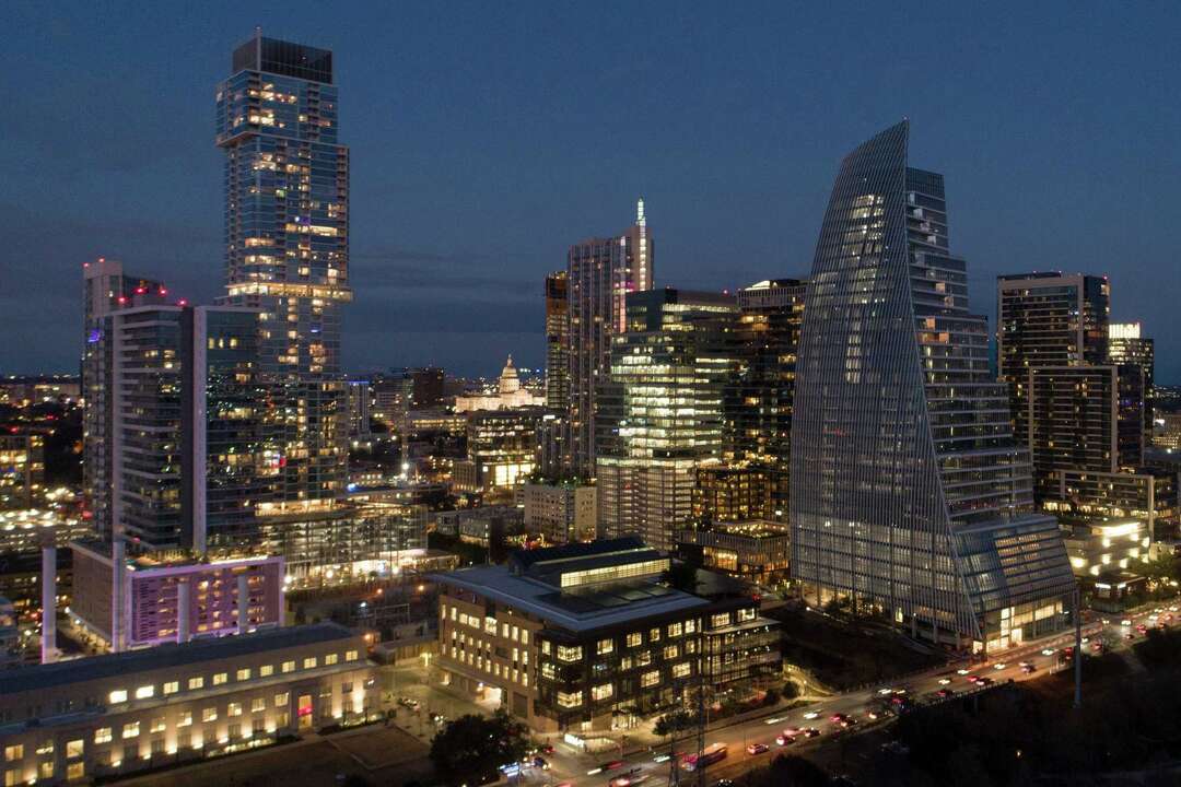 Bombas opens Austin storefront, online brand expands physical stores