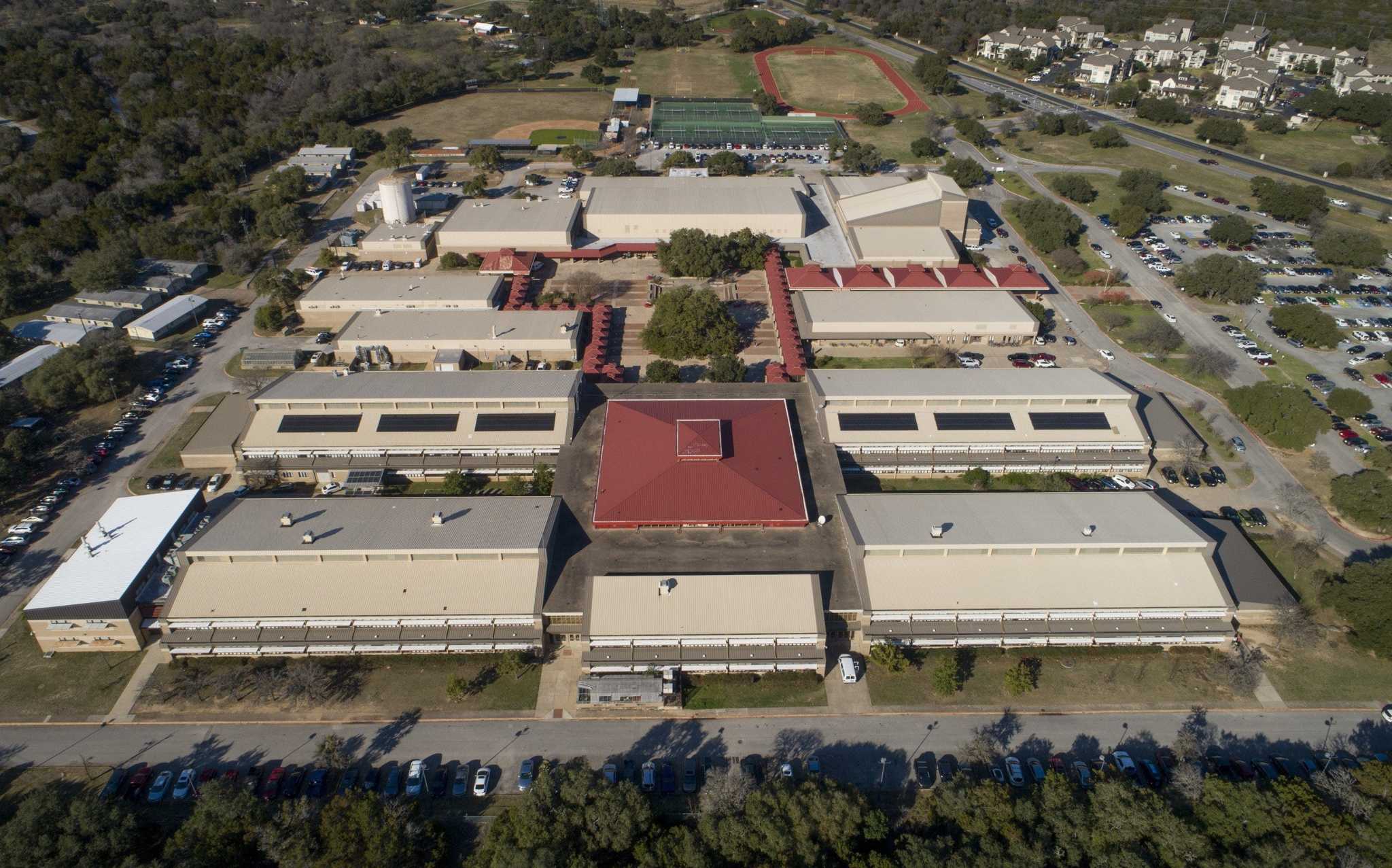 Water restored to Bowie High, but heat remains problem, district says