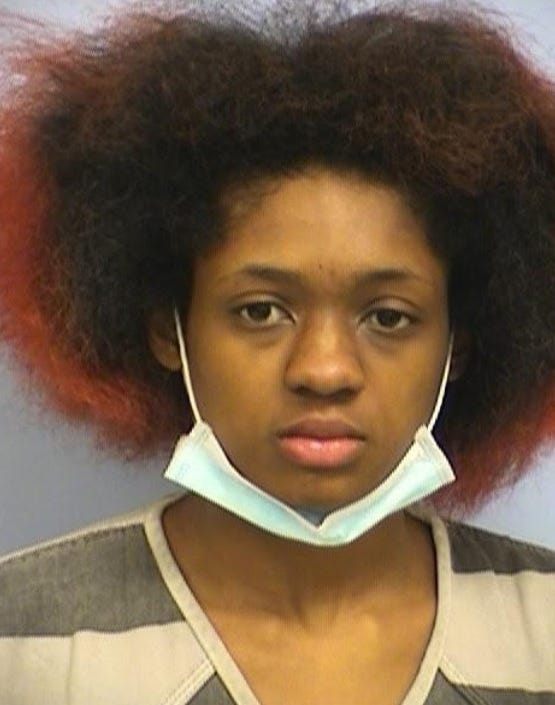 Texas woman shot, killed man while posing with rifle for Snapchat ...