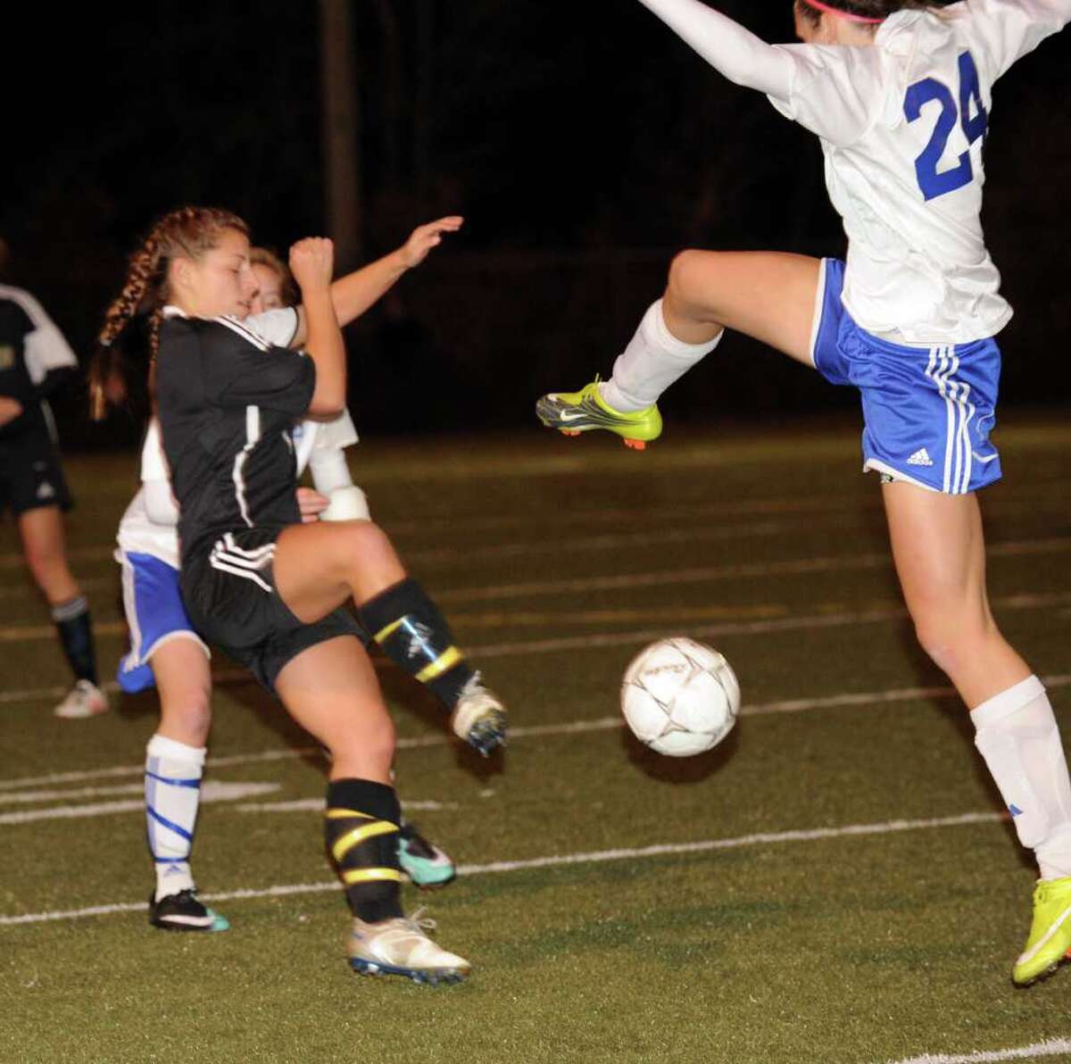 Barlow girls lose to Suffield in Class M semifinals