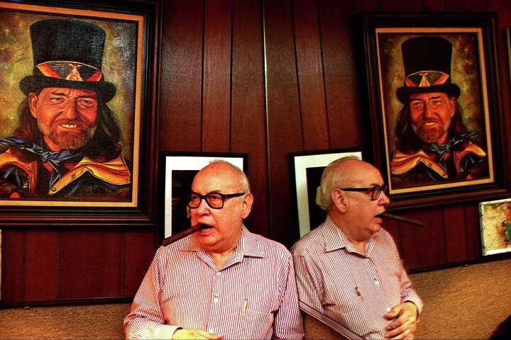 3 restaurants inducted by the Austin360 Restaurant Hall of Fame 2022