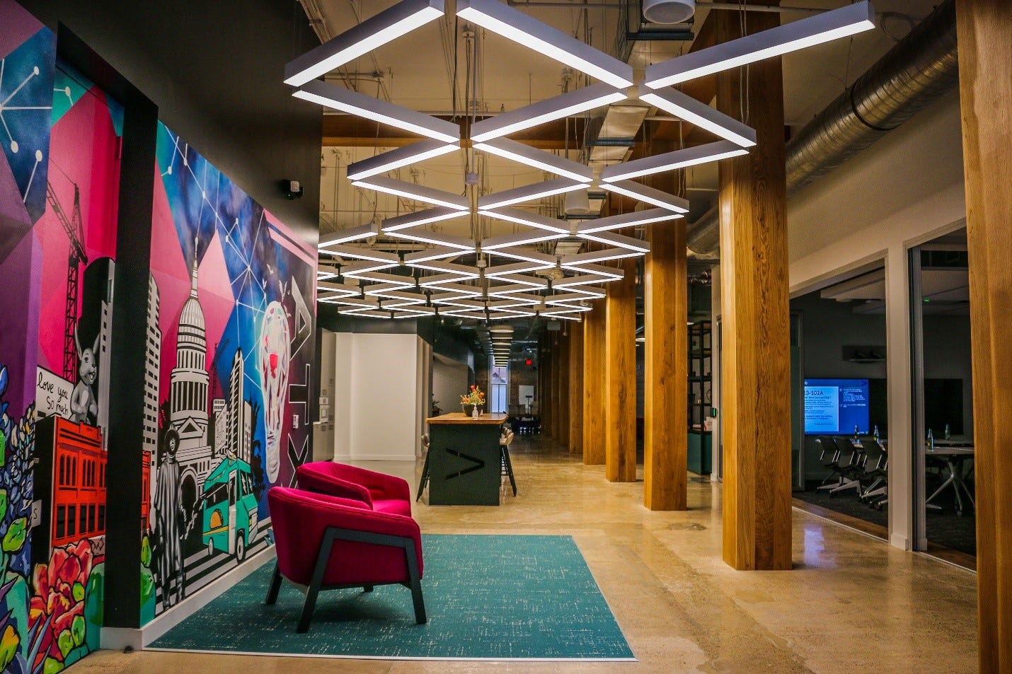 Accenture lays off 549 employees at Austin's Domain office