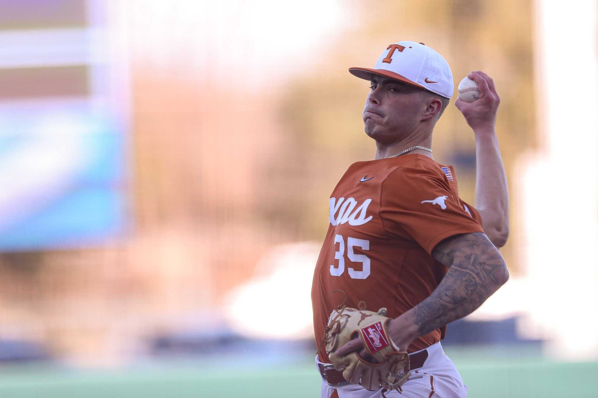 College baseball: Horns lose second straight against Oklahoma State