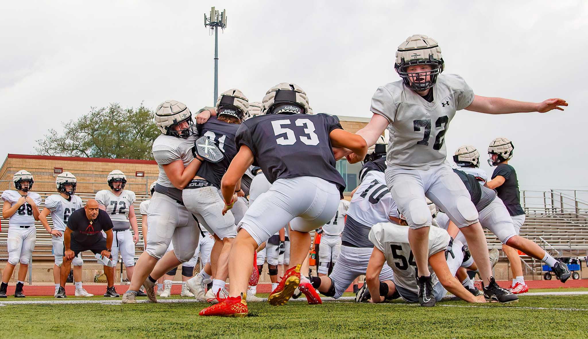 Lake Travis practices in spring football