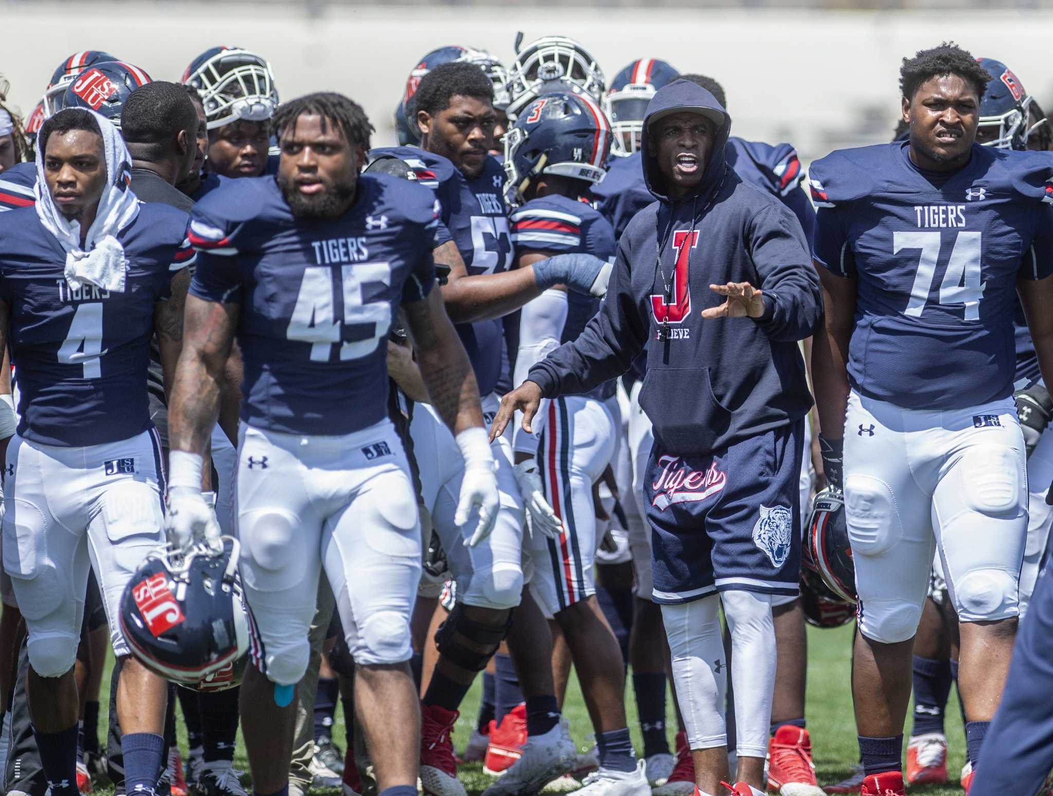 Former Cowboys Deion Sanders and Greg Ellis are coaching HBCUs