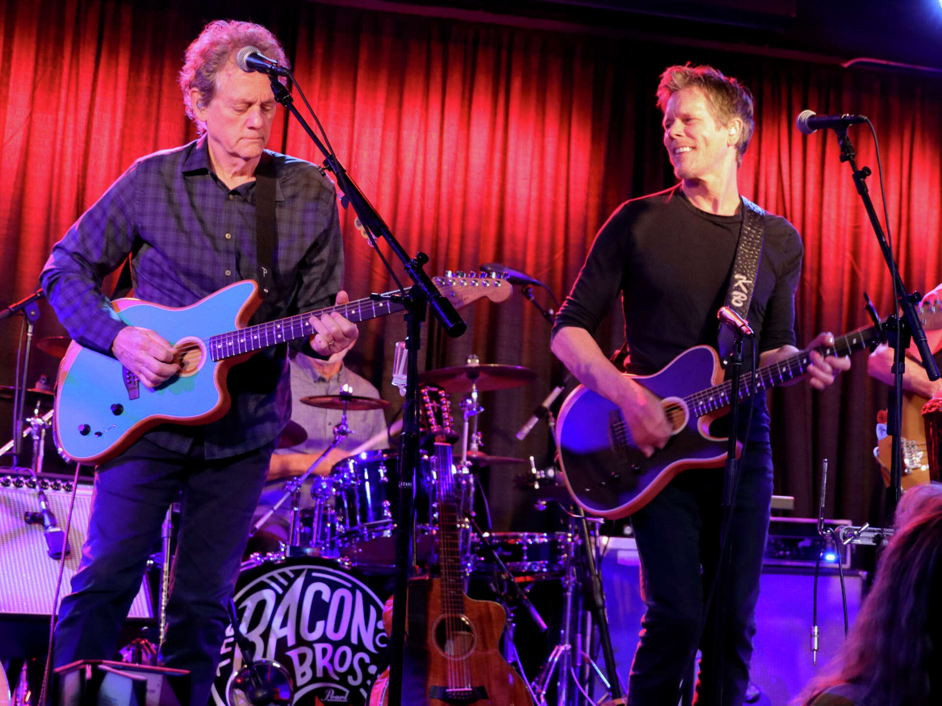 Kevin Bacon and his brother to bring Bacon Brothers tour to CT