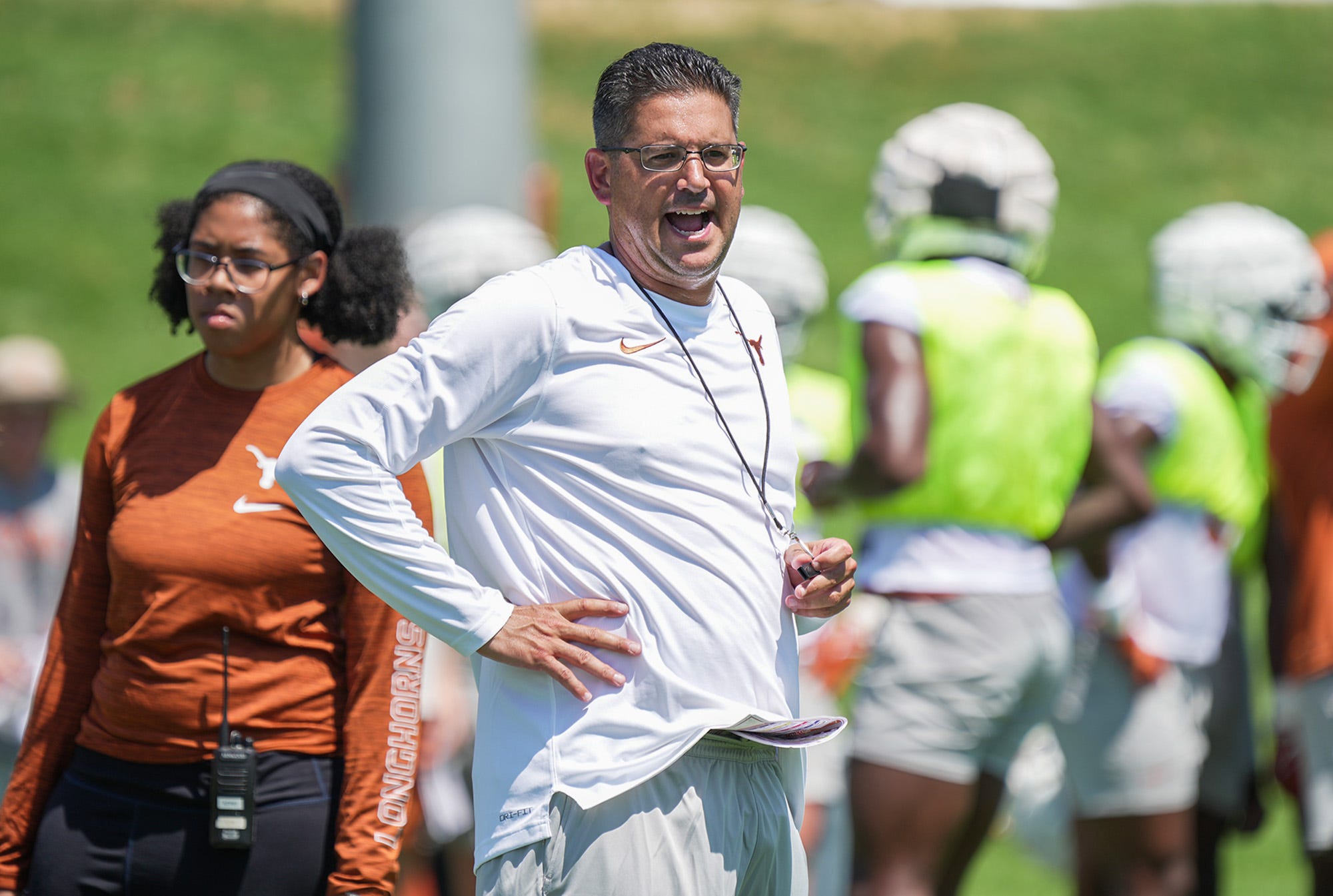 Texas Longhorns revamp special teams, land new kicker, punter