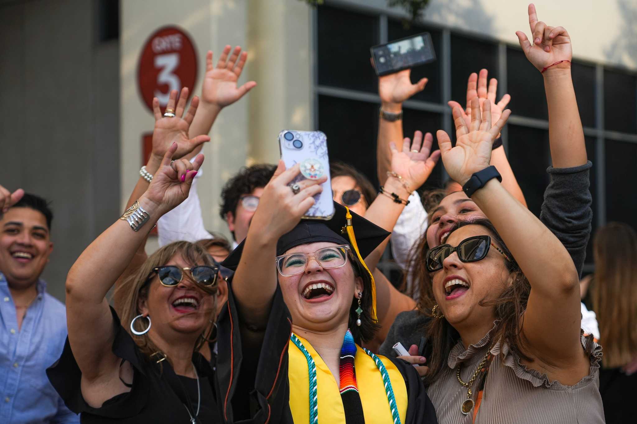 UT Austin graduates celebrate 2023 commencement: See photos