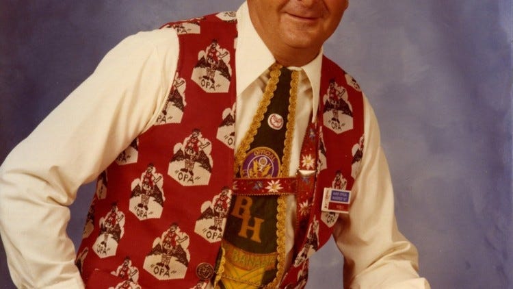 Bob Henry, Schlitterbahn founder and water park pioneer, dies at 89