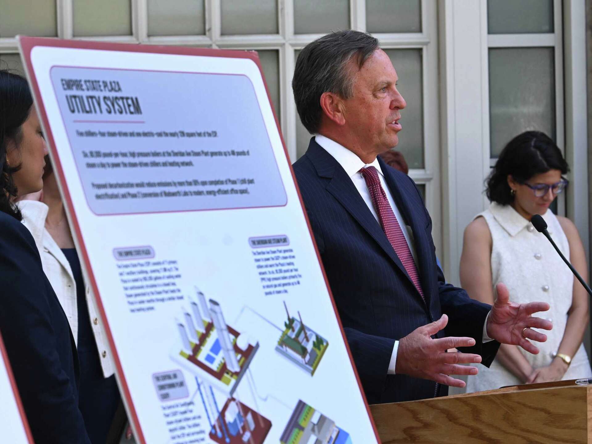 NY Power Authority doubles renewable energy projects in new plan