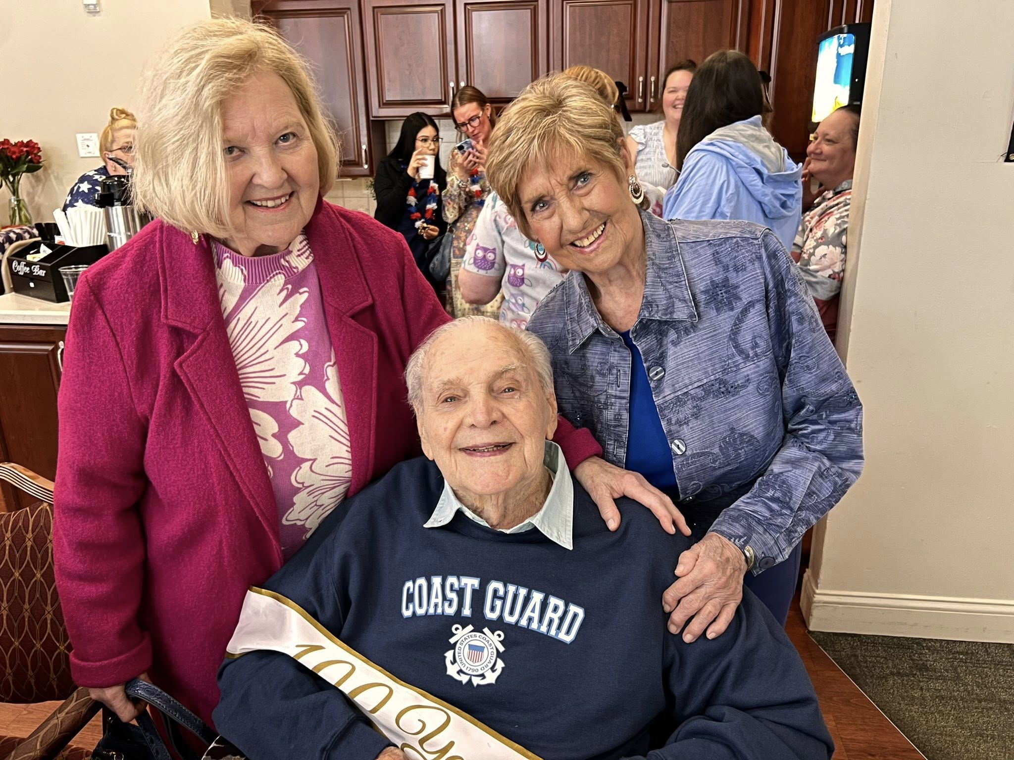 Coast Guard veteran gets birthday cards from around the world